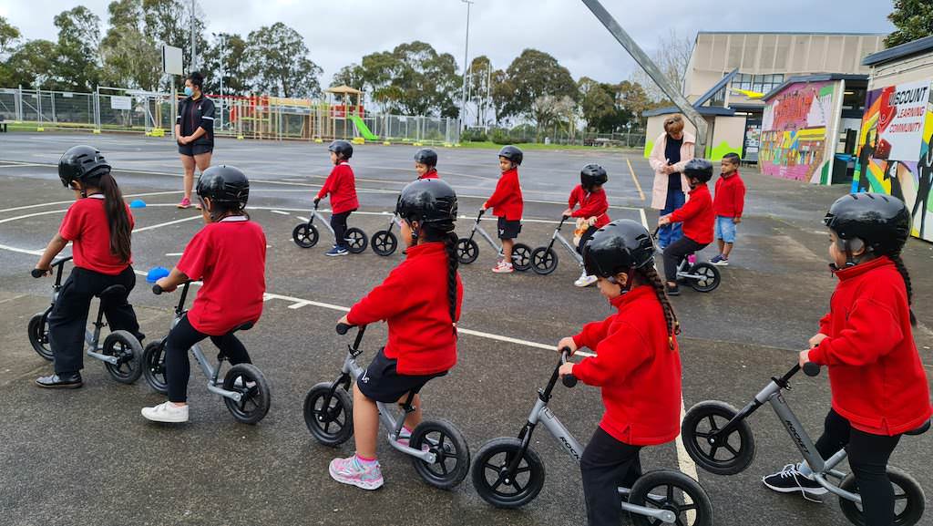 School Life – Viscount School